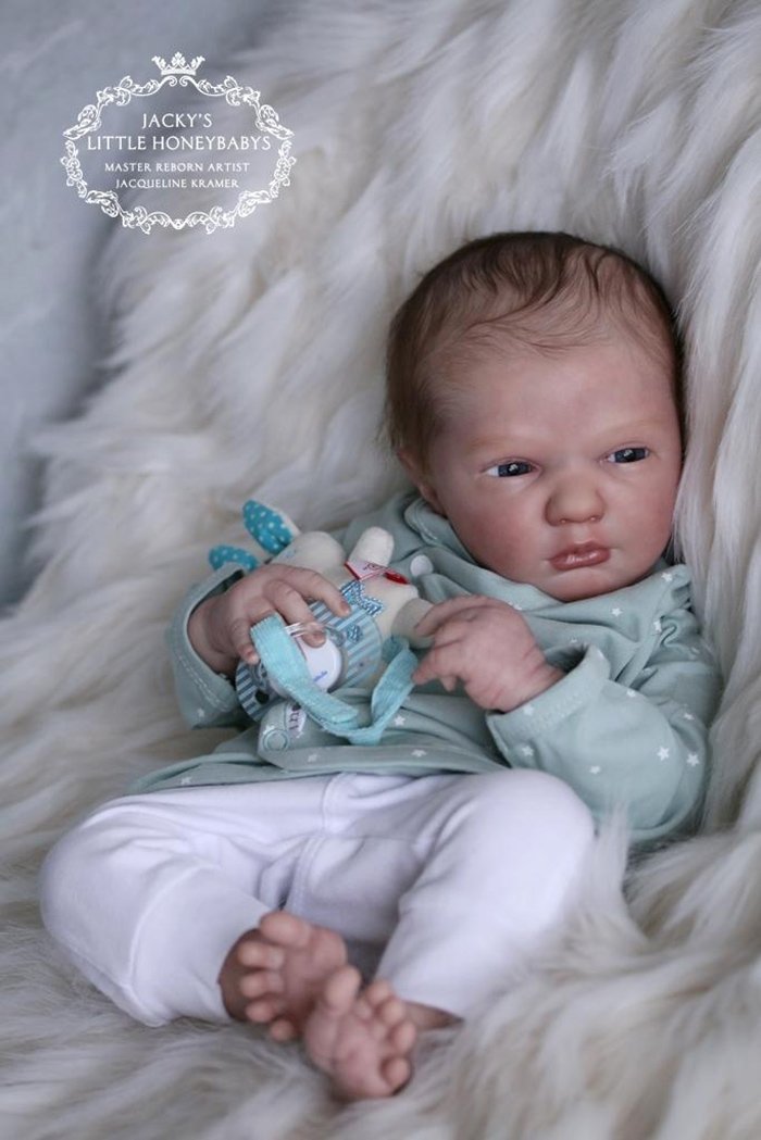 Logan éveillé réalborn sans corps - CrearticaDoll